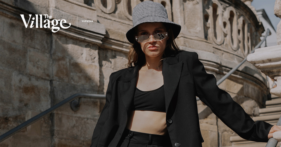 Вінтажні жакети та об’ємний тренч у колекції VUNA — The Village Україна